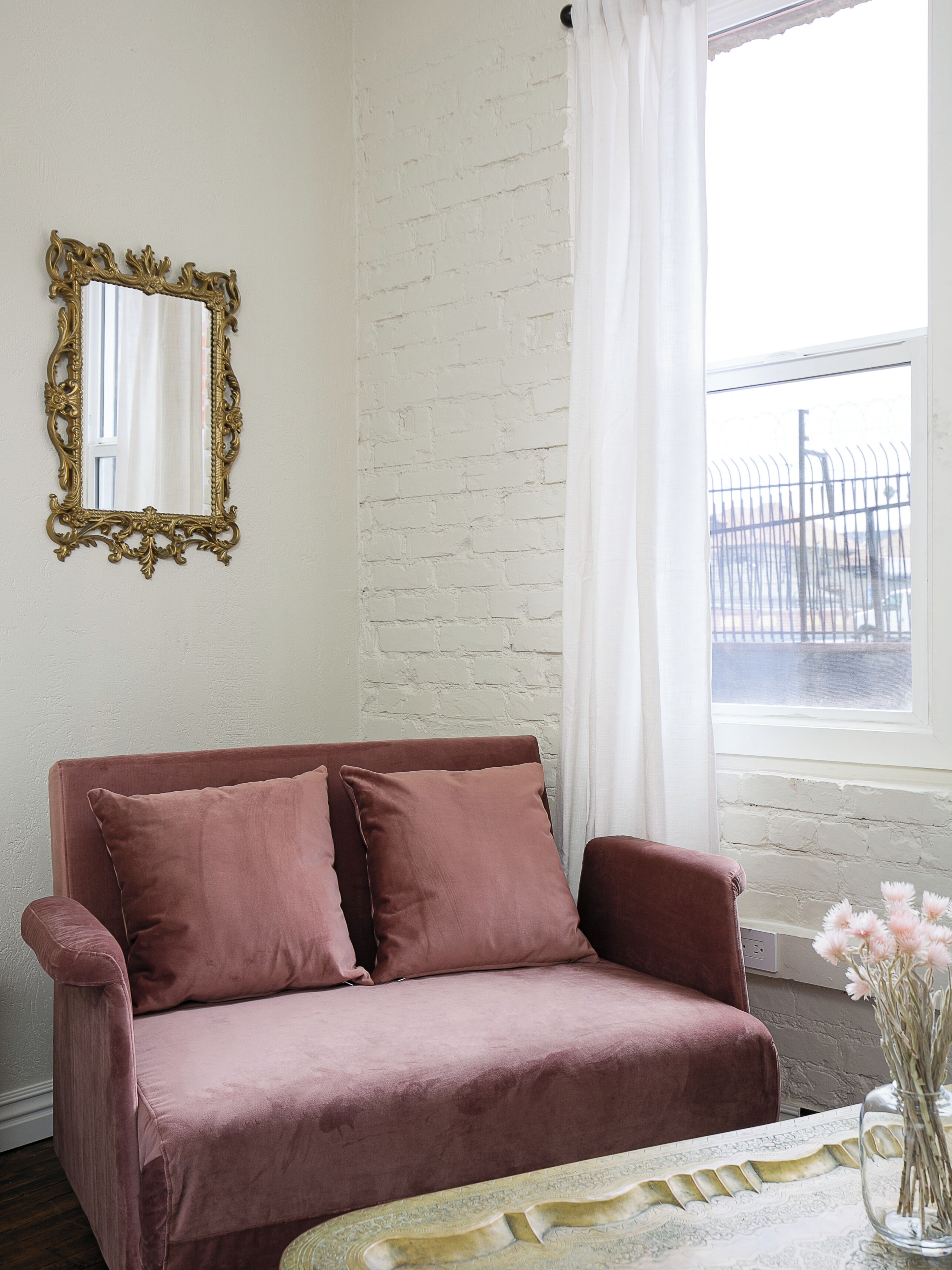 Relaxing Dtla Studio Retreat - Los Angeles Flower District