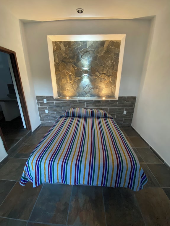 Costa Ayala Suite 9 With 1 Qs Bed And 2 Sofas, All Basics, 2 Blocks From Beach - Los Ayala