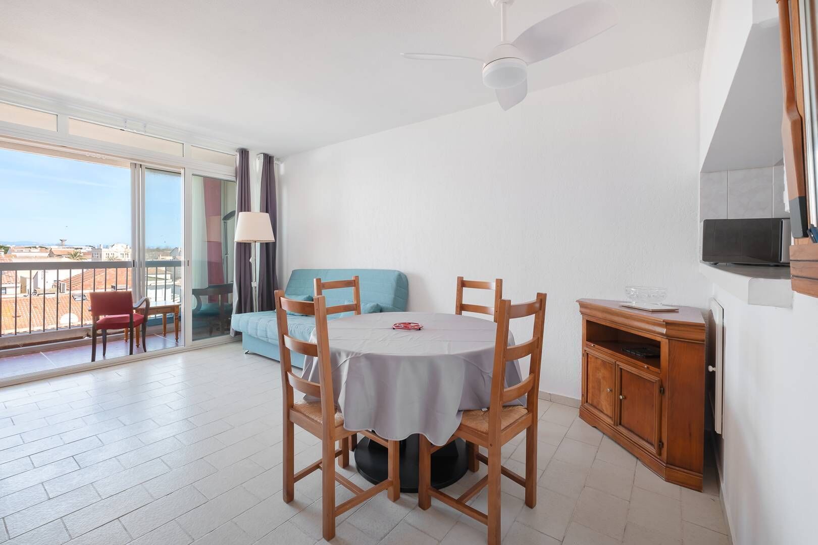 As26823- P2 City Center - Side Sea View - Le Grau-du-Roi