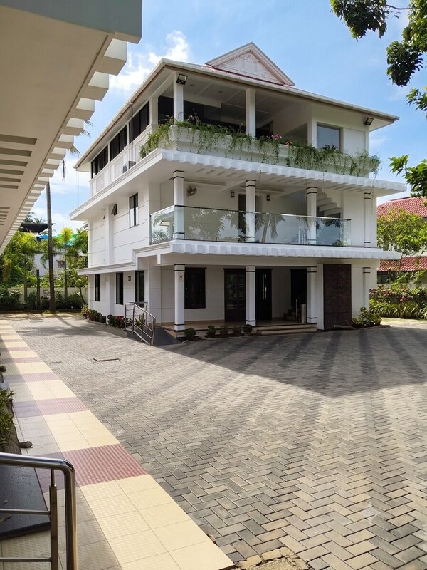 Dream Land View Resort - Cochin