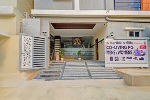 Entrada do alojamento