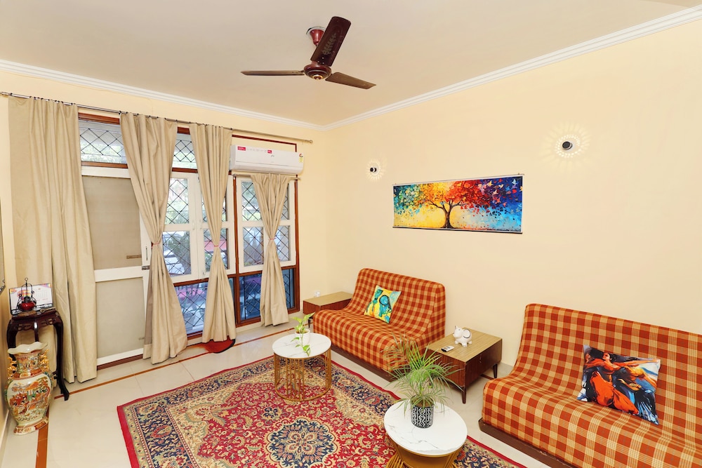 Taj Luxuria By Red Olive10min To Taj Mahal3bhk - Agra