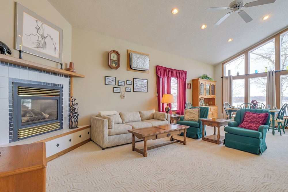 Lake Access W/ Dock! Hayward Cabin Hideaway - Winter, WI