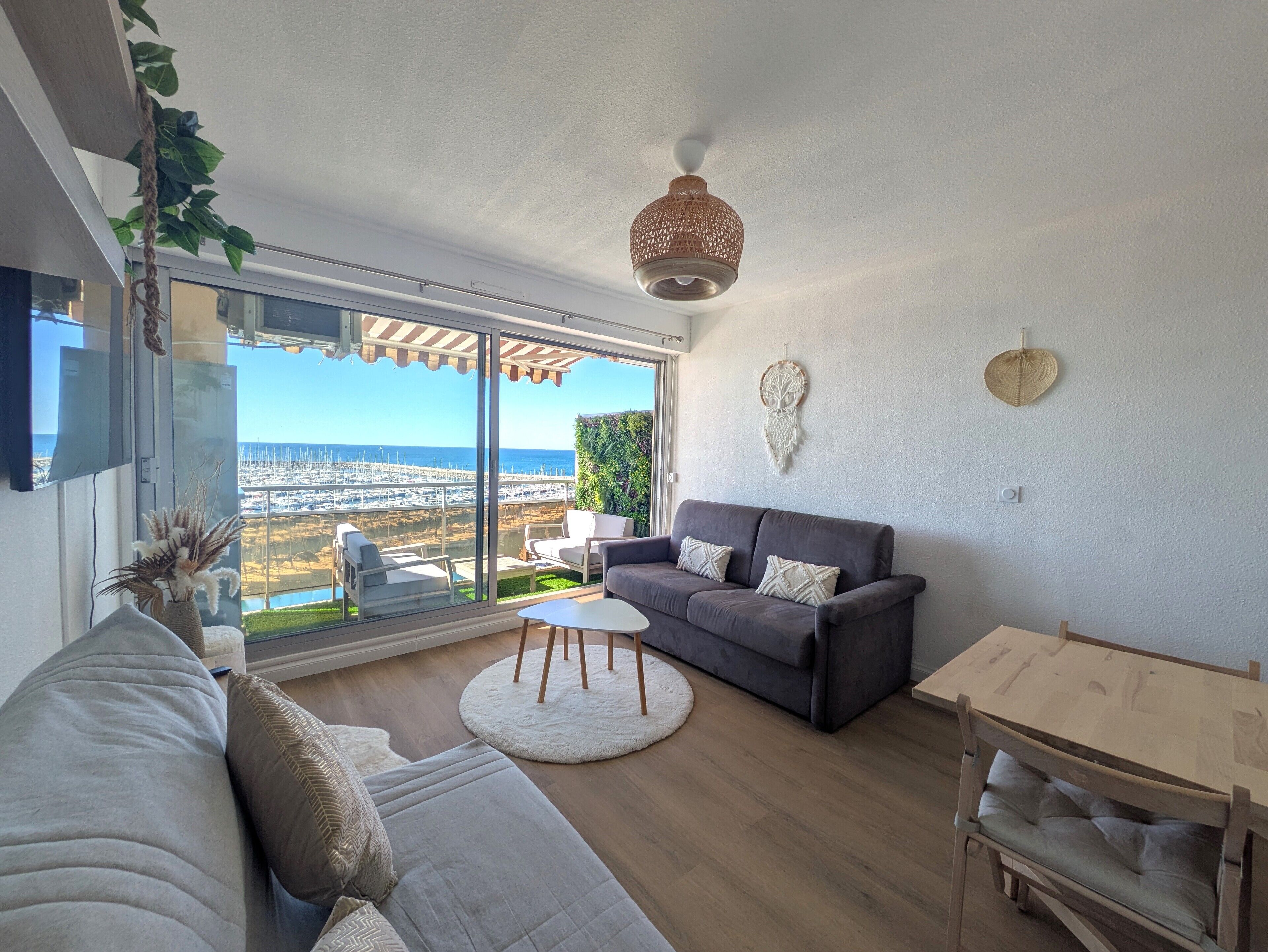 Studio Beach Front Amazing - Lattes