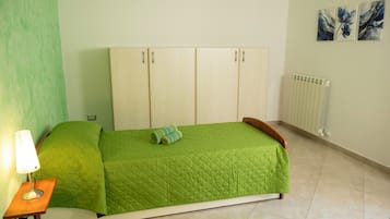 Apartamento em Condomínio Fechado, varanda