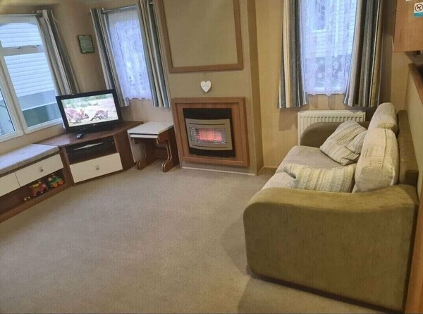 Littlesea Holiday Park - Holiday Accommodation 19270 - 多塞特