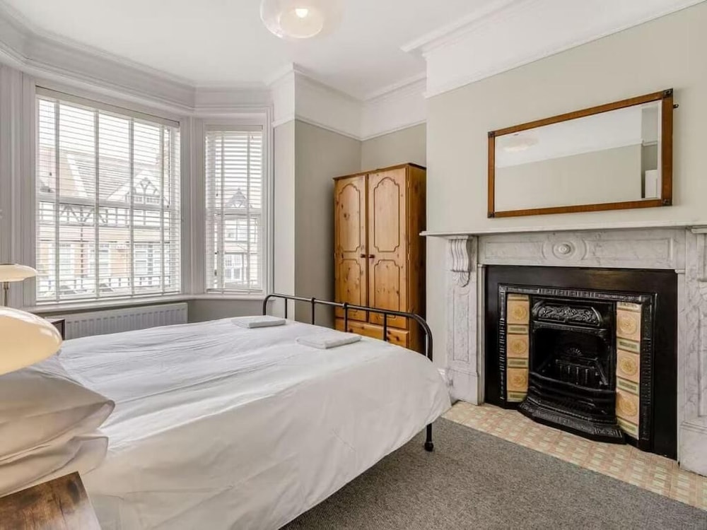 Two-bed Apartment Next To The Sea - Cromer