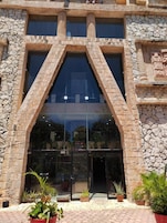 Fachada da propriedade