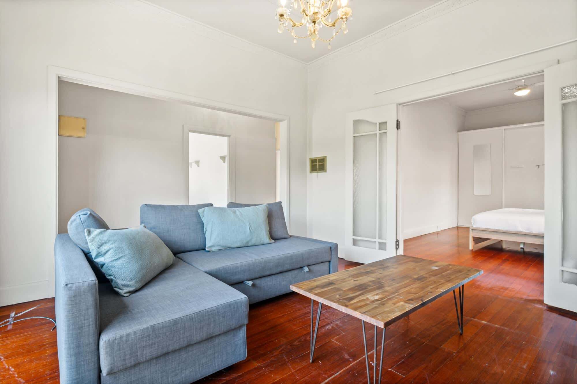 Quiet 2-bed Home In Pascoe Vale South - Brunswick