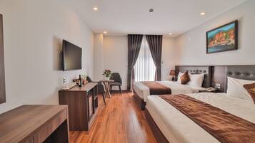 Cofre no quarto, cortinas/cortinados opacos, Wi-fi grátis