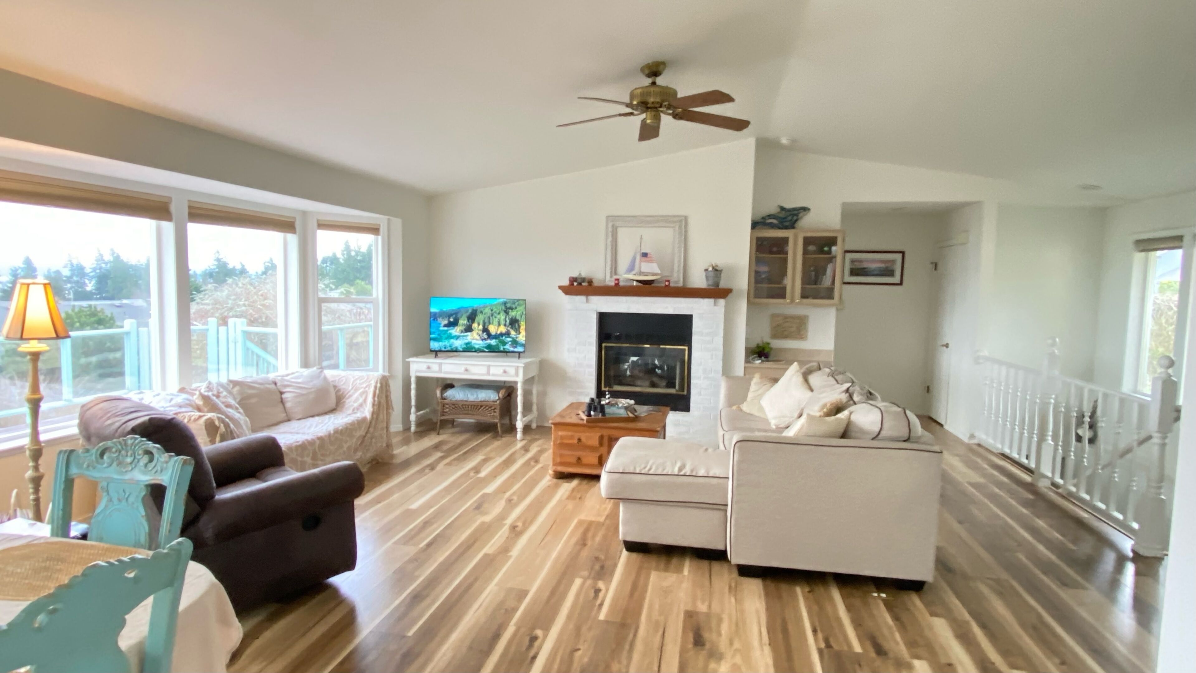 Panoramic View/beach Access 1-bedroom Apartment On Camano Island - Langley, WA