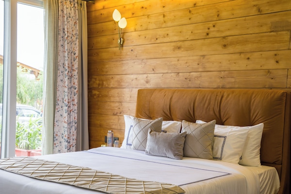 Elivaas Esh Cottages - Lahaul And Spiti