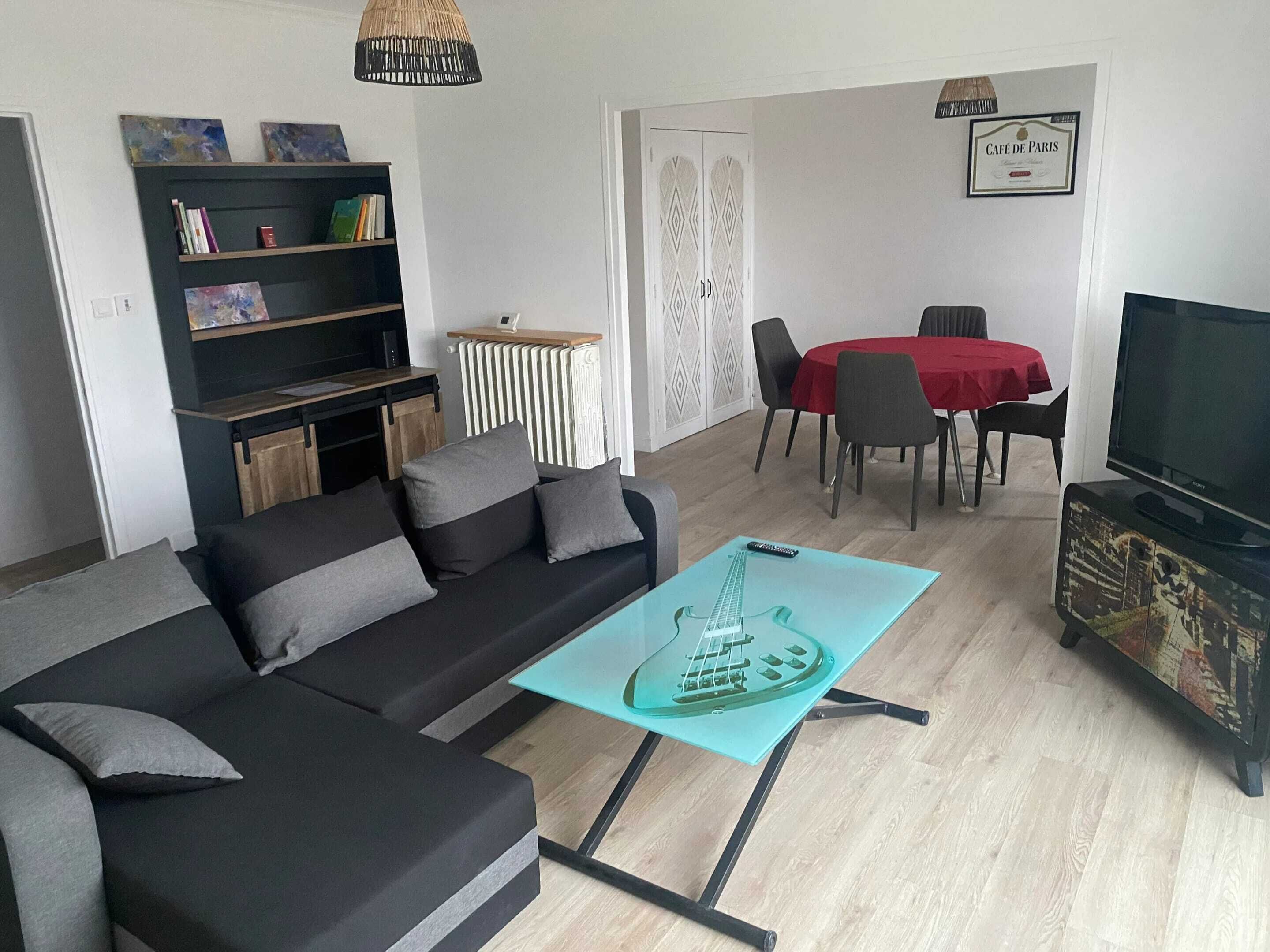 Homerez - Appartement Charmant à Auch - 80 M² Avec Balcon - Auch