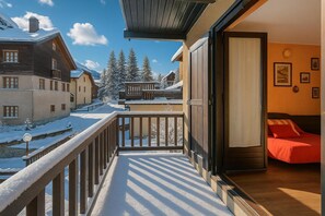 Apartamento standard, vários quartos (Rochebrune 5th) | Sacada