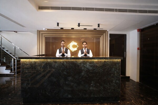 Cozzet Royale - Kanpur