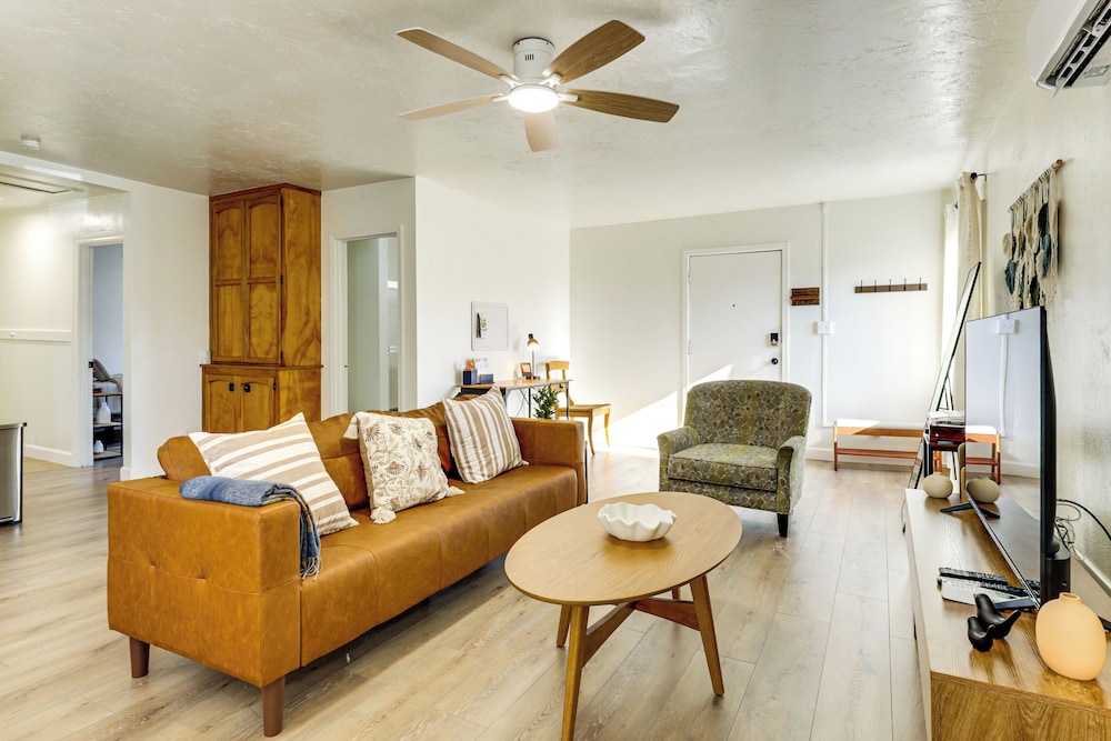 Clear Lake Living! Pet-friendly Gem W/ Fenced Yard - Russian River, CA