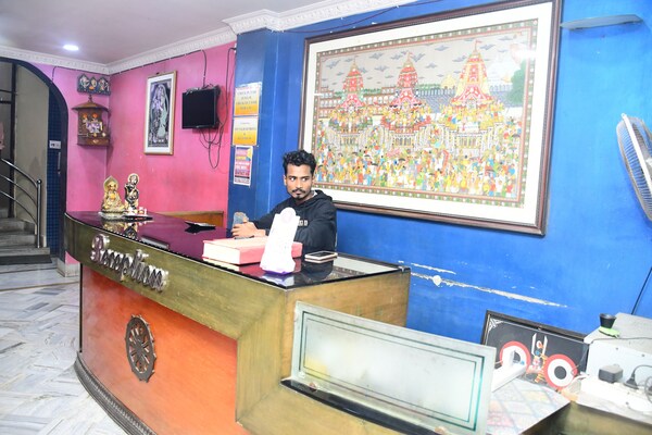 Hotel Sampark - Bhadrak