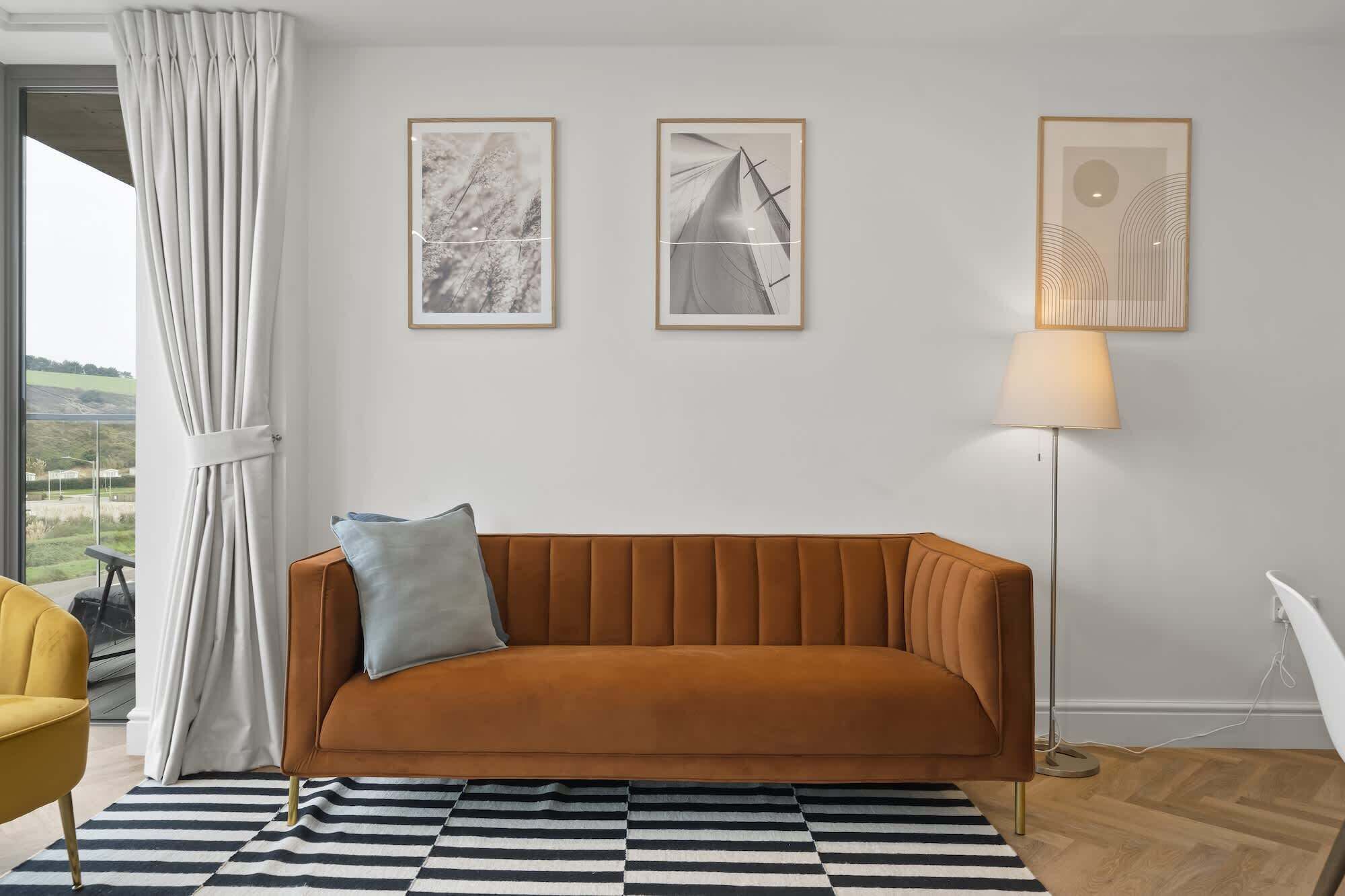 Modern Apartment With Balcony, Sea Views & Parking - Perranporth