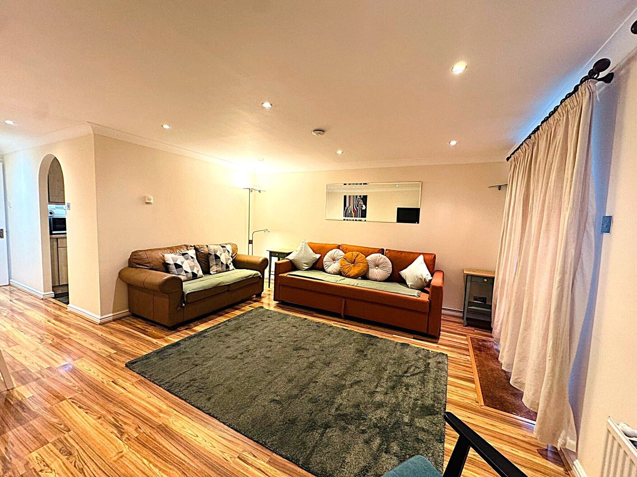 Cosy 2 Bedroom Canary Wharf House With Private Gar - Greenwich