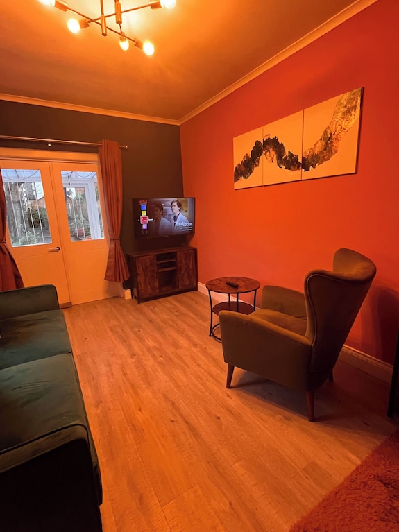 Stylish 2-bed Ground Floor Flat With Private Garde - Brean