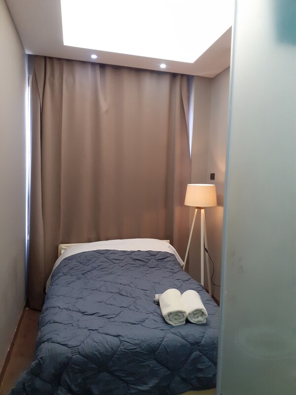Fantastic View Full Of Light Delux Room - Tirana