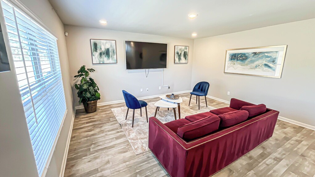 Cozy 1-bedroom Apartment In Charming Mcdonough - McDonough, GA