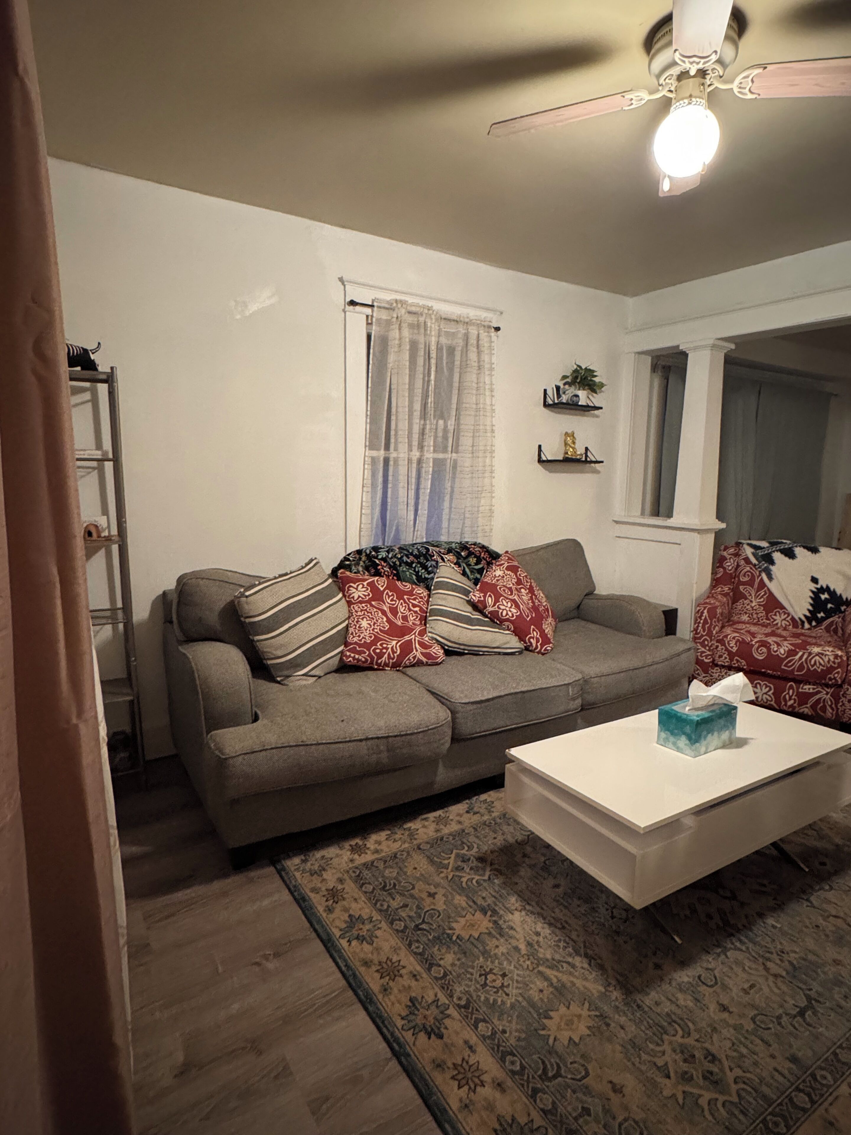 Cozy 2-bedroom House In Kansas City Near 2 Big Stadiums & 10 Mins From Downtown - Lee's Summit, MO