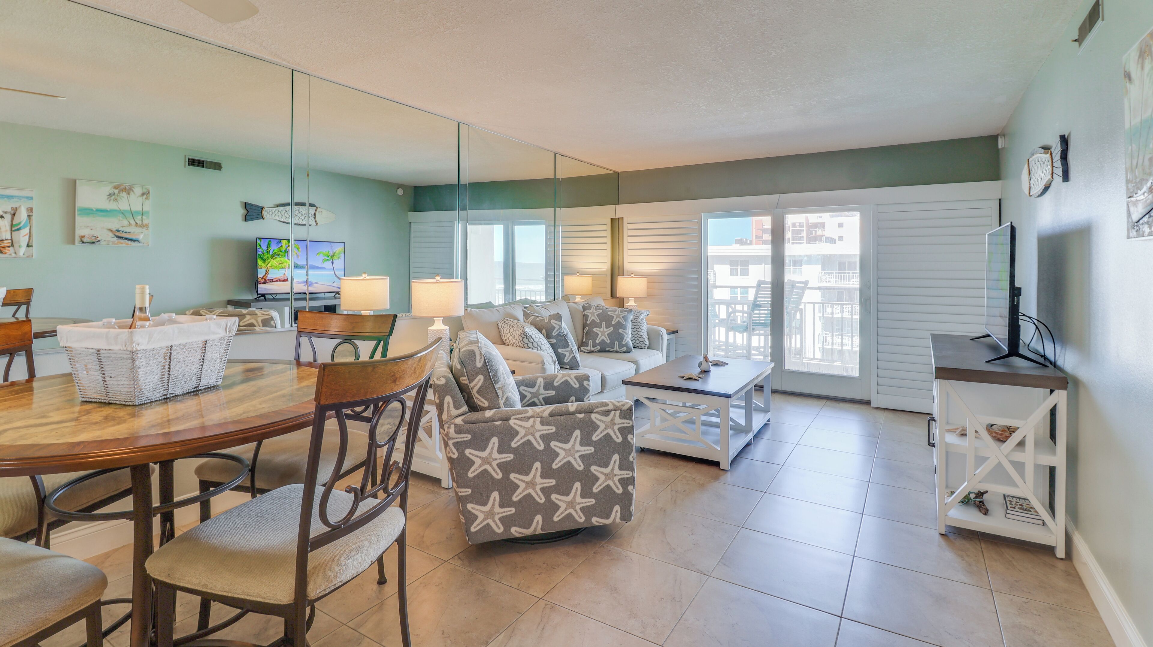 Pet-friendly Paradise @ Sea Coast Gardens - Smyrna Beach, New Smyrna Beach