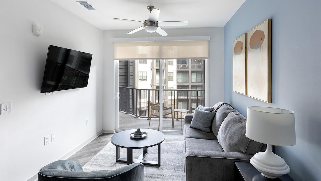 Landing | Amazing 1bd, Gym, Yoga Studio - Huntsville, AL