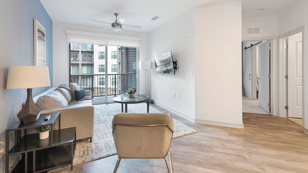 Landing | Modern 1bd, Yoga Studio, Gym - Burritt on the Mountain