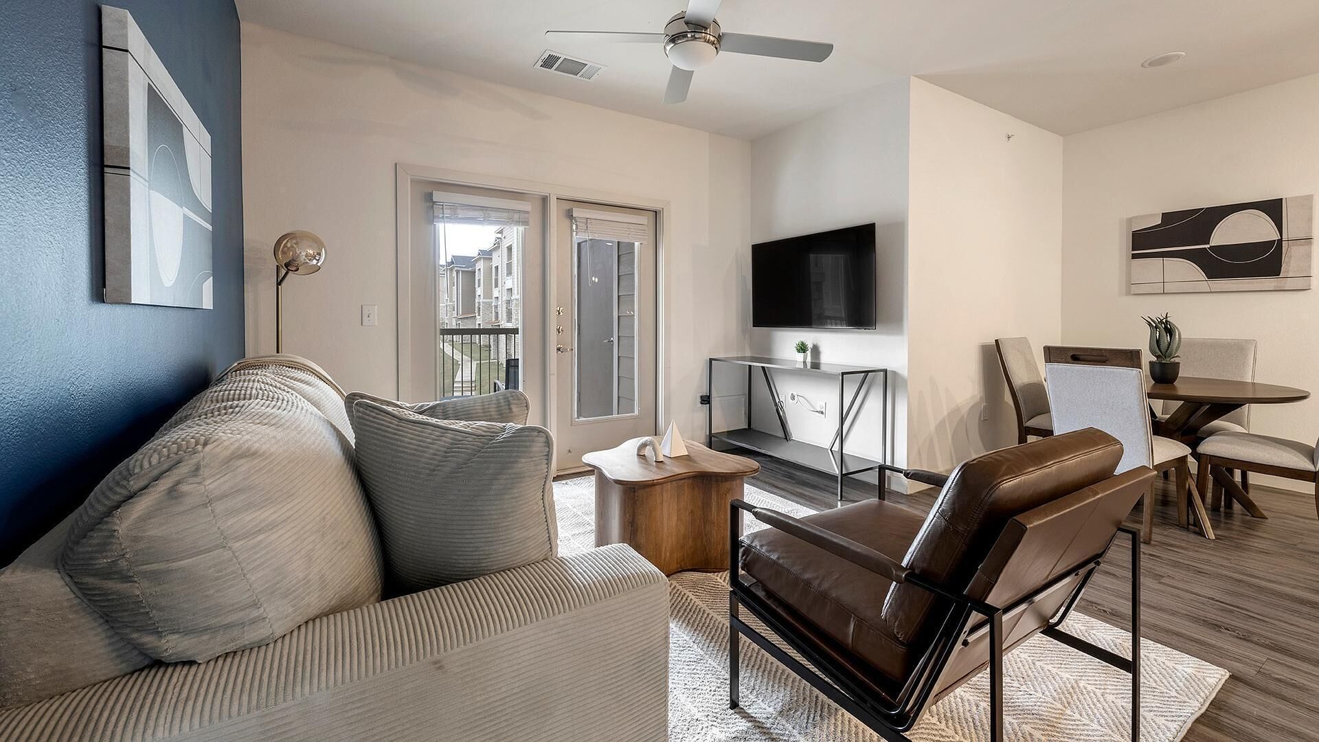 Landing | Beautiful 2bd, Game Room, Gym - Kyle, TX