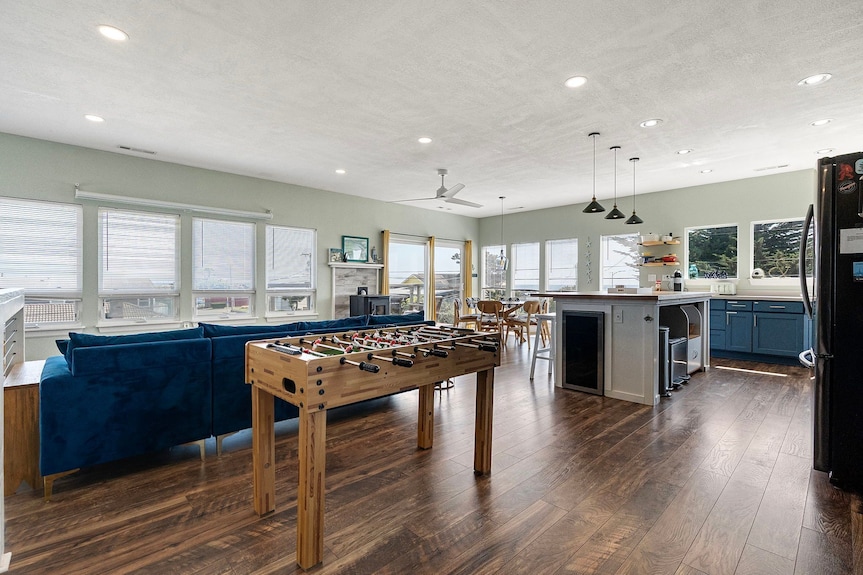 This Is It | Ocean Views, Walk To Park & Beach - Crescent City, CA