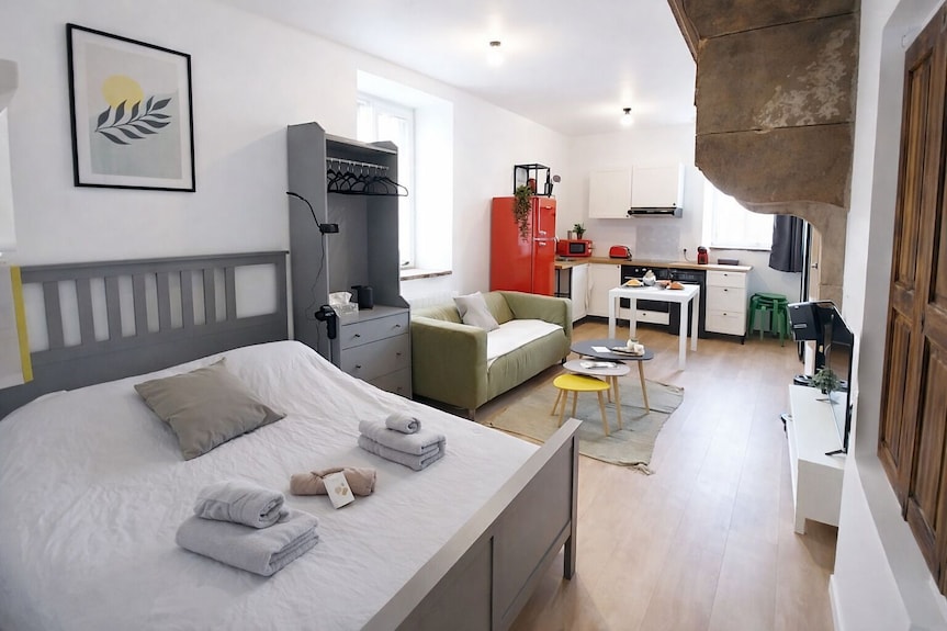 Studio Rénové Saint-genix Centre Idéal Couples & Déplacements Pro - Les Abrets