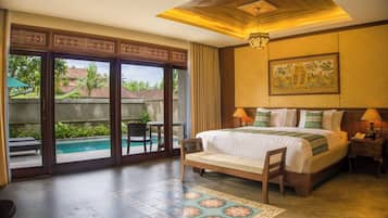 Villa Deluxe, 4 quartos, piscina privativa | Secretária, secretária adequada para computadores portáteis