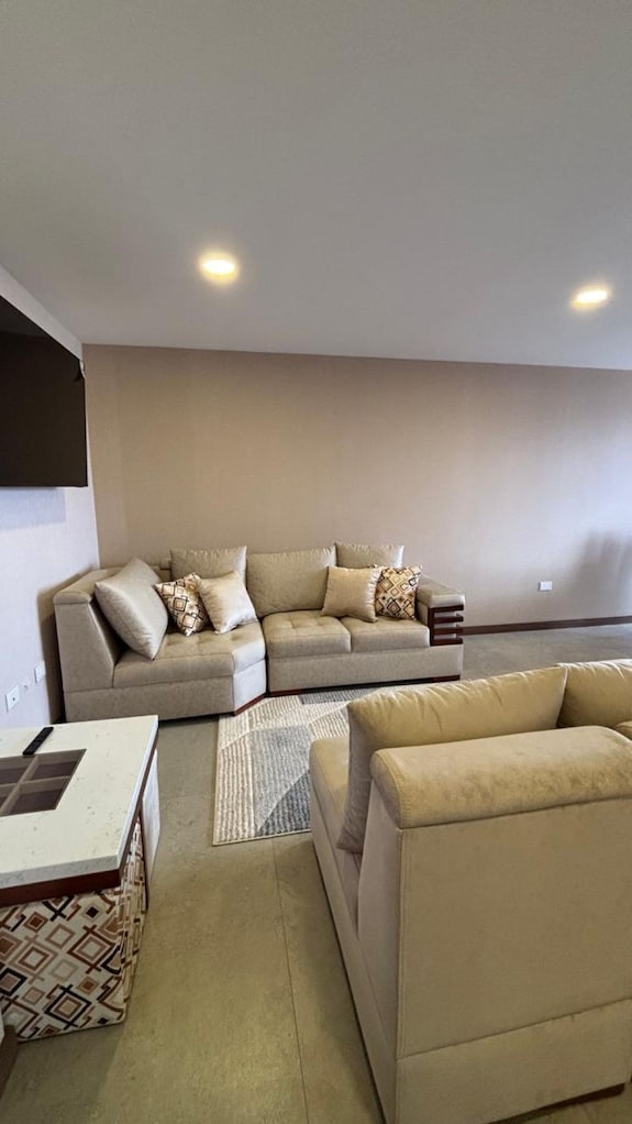 Charming 2-bedroom Apartment In The Heart Of Cuenca - Cuenca