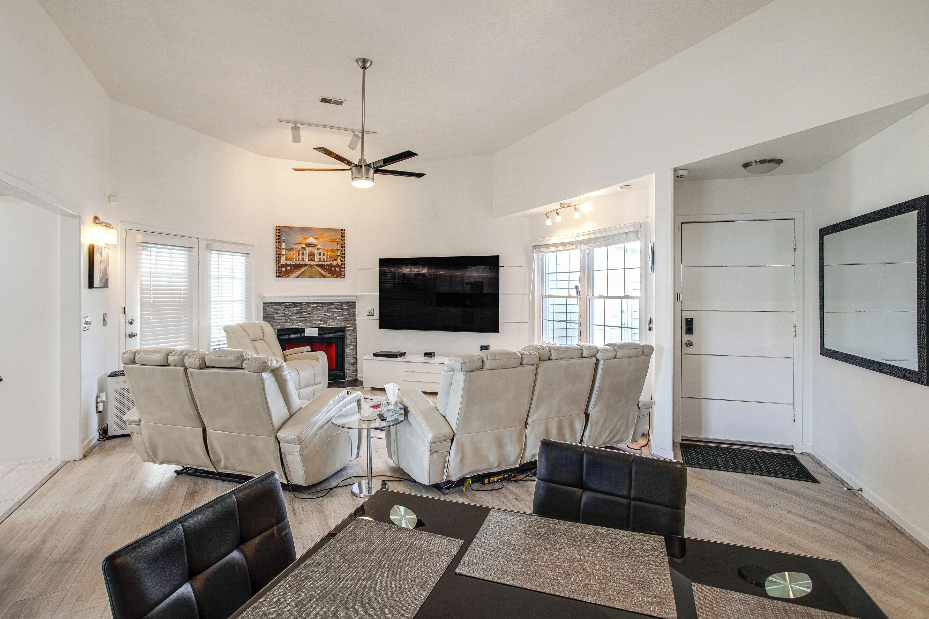 Private Yard & Gym: Classic Columbia Home - Columbia, SC