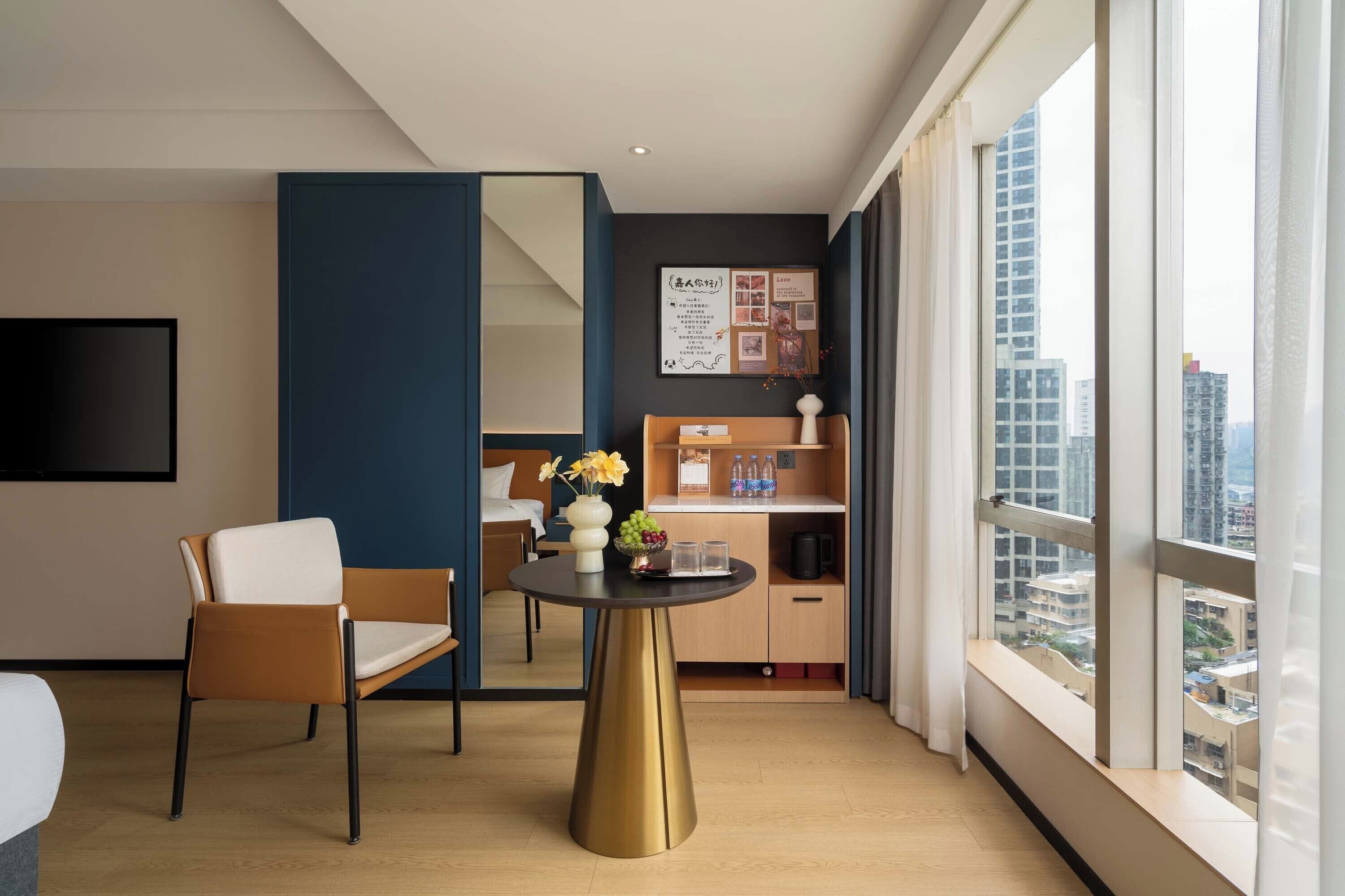 Quarto casal urbano | Vista do quarto