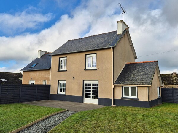 Terraced Country House Near Sea - Fréhel