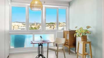 Apartamento, 3 quartos, vista para a cidade | Parte interna