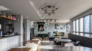 Apartamento Básico | Restaurantes