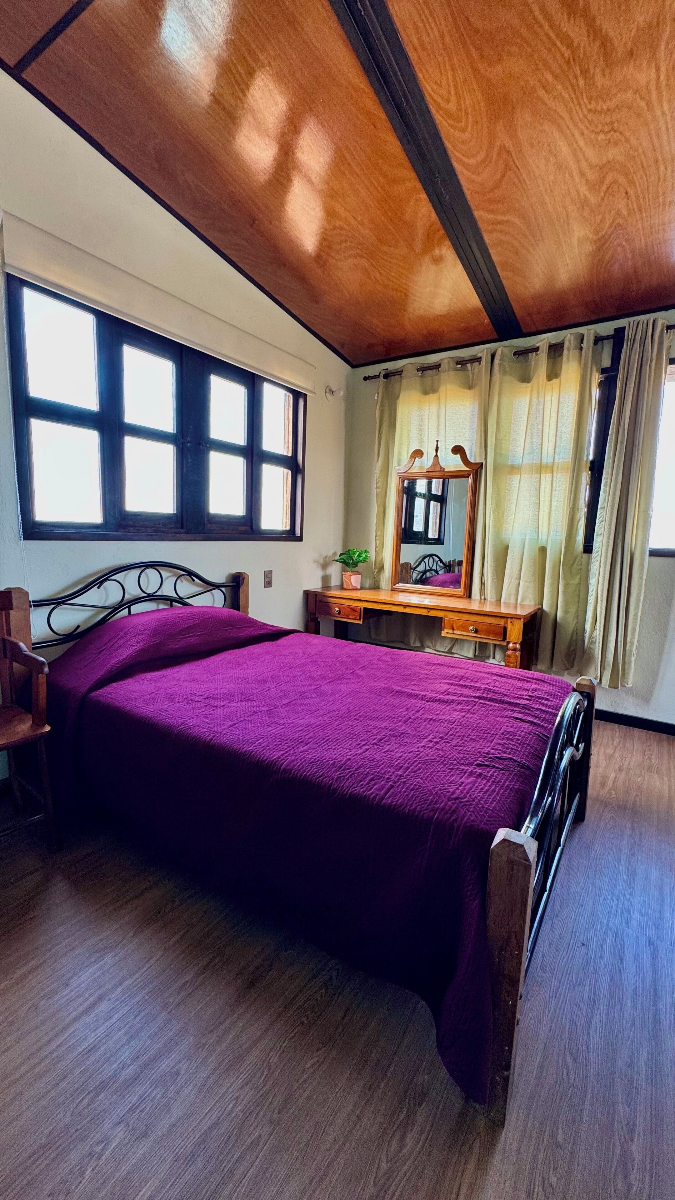 Loft Clássico, Vista para a cidade | Wi-fi grátis, roupa de cama fornecida 