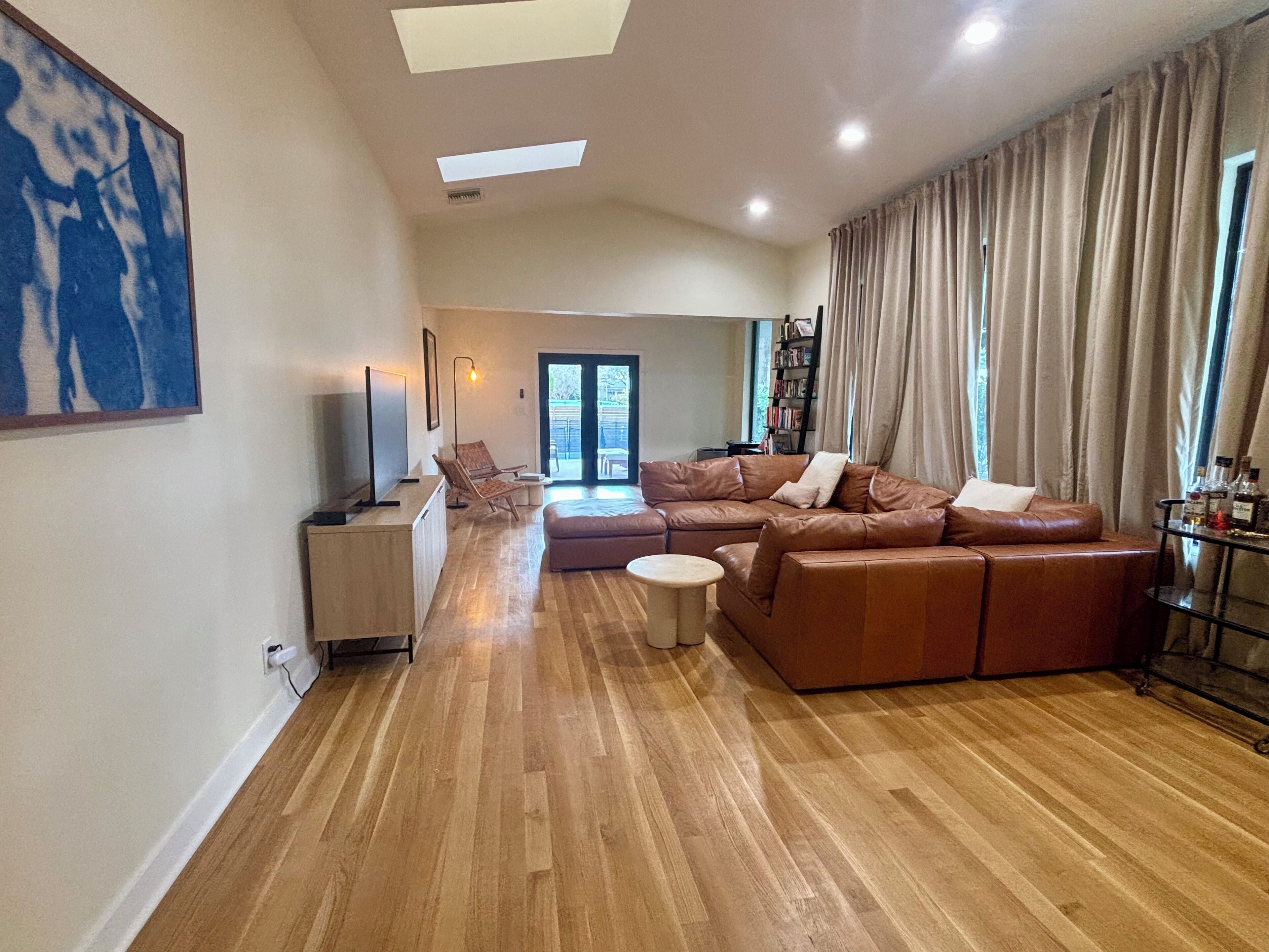 Miami Springs Getaway - Miami Springs, FL