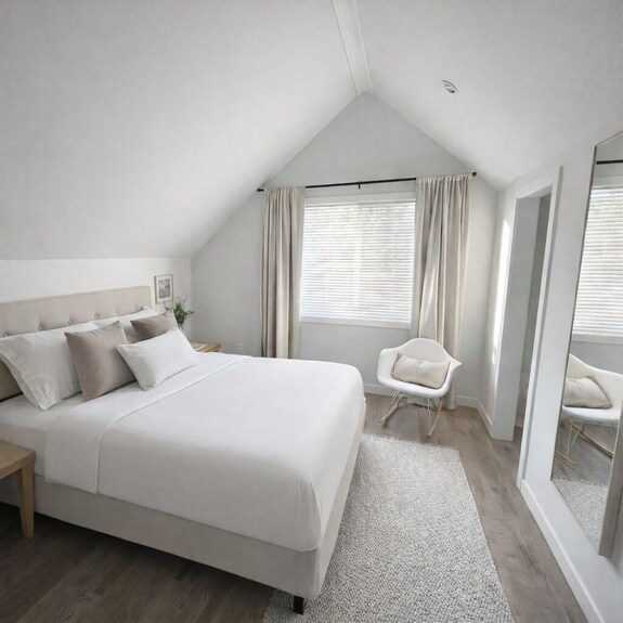 Montague View: Home Across From Lakeview Park - Regina