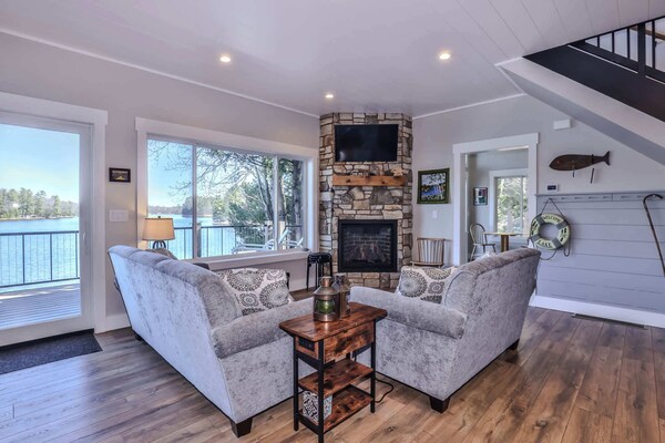 Eikedahls' Shoreview Cottage - Lake of the Torches Resort Casino