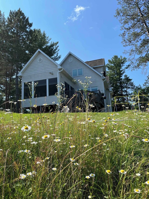 Eikedahls' Shoreview Lake House - Lake of the Torches Resort Casino