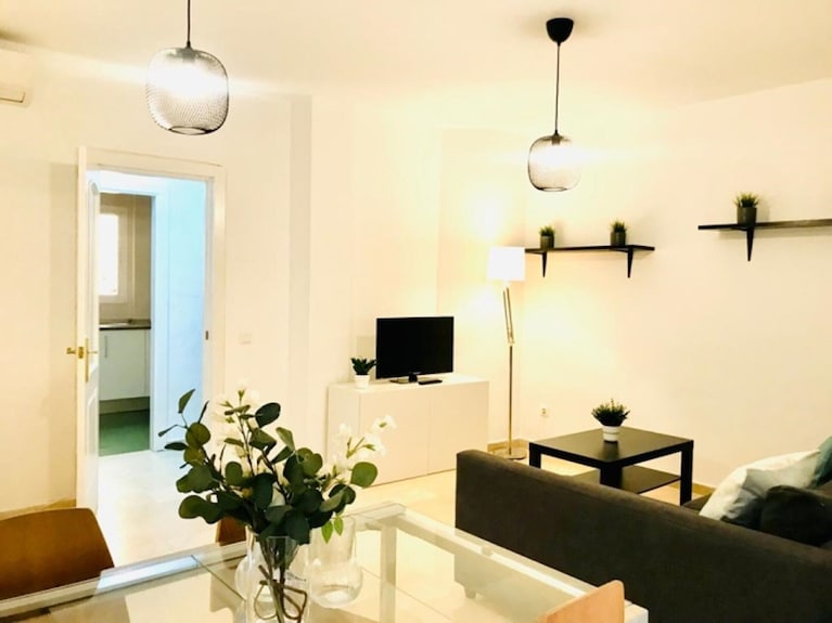 Apartment With Rooftop Pool In Historic Center Of Malaga - Málaga