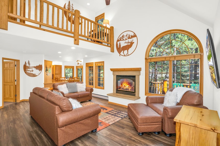 The Westbank - A Family Luxury Riverfront Retreat On Fall River - Estes Park, CO