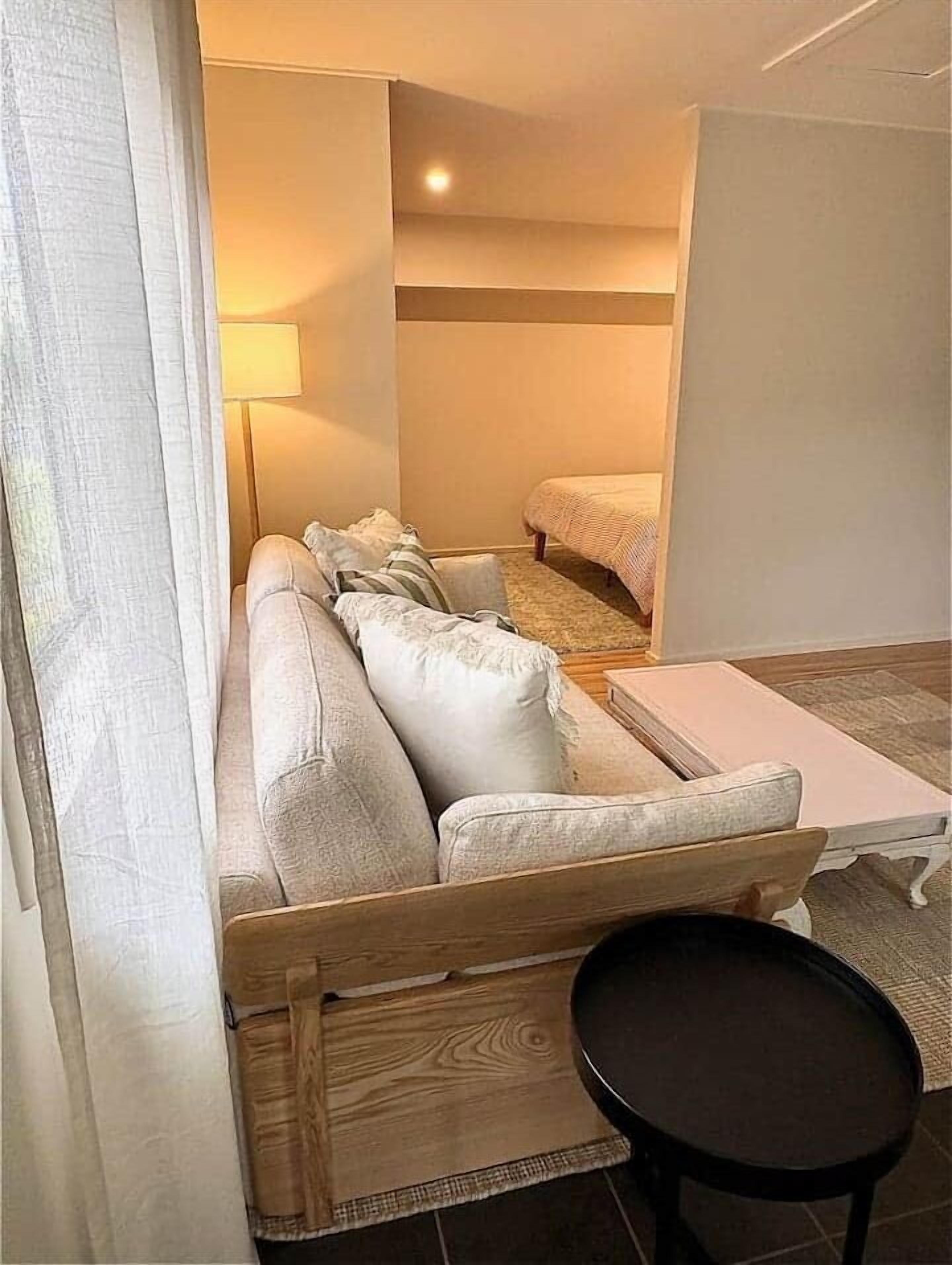 The New Kid On The Block - Shell Shack @ Tomakin - Broulee