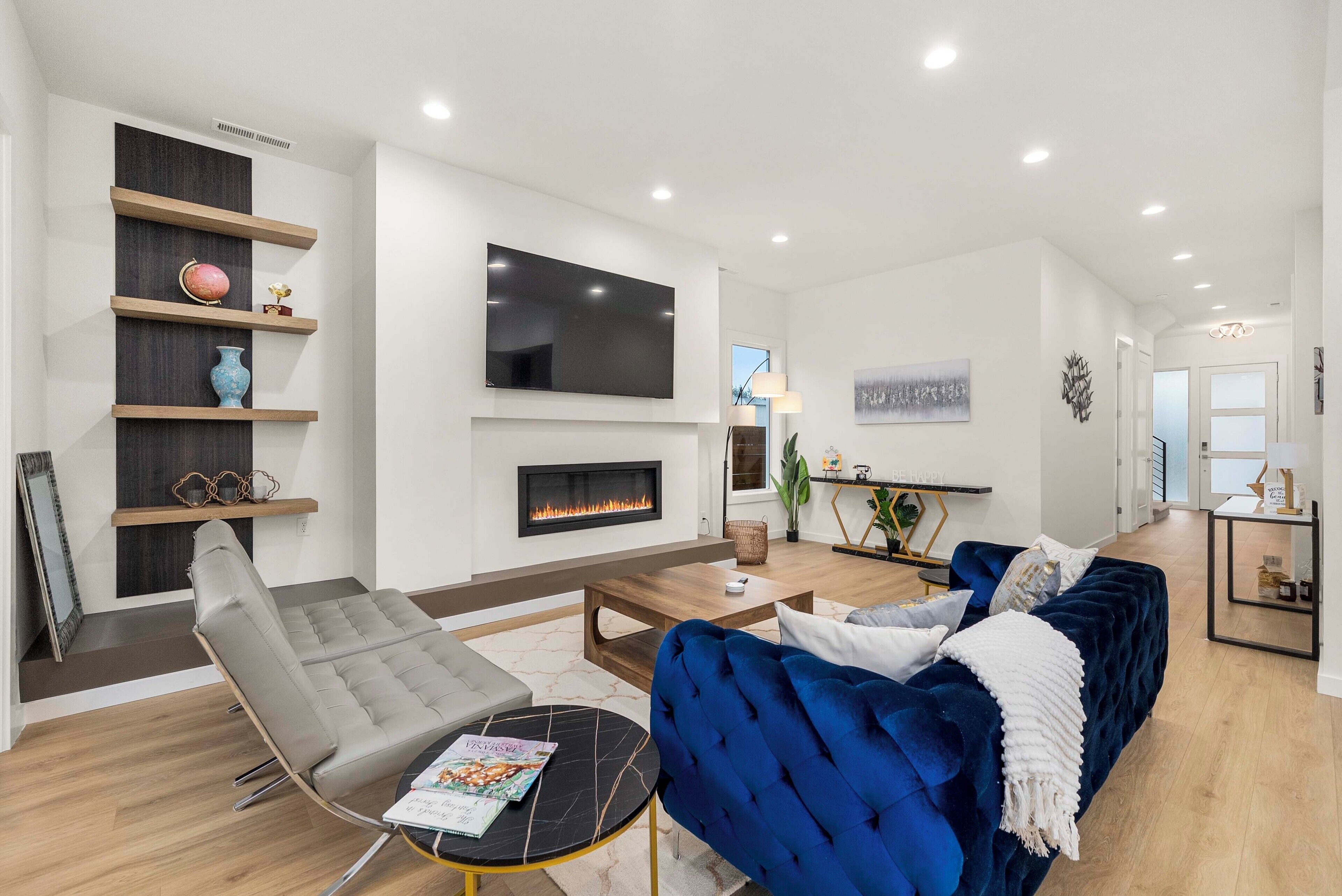 Wonderful 5-bedroom House With Fenced Yard - Kent, WA