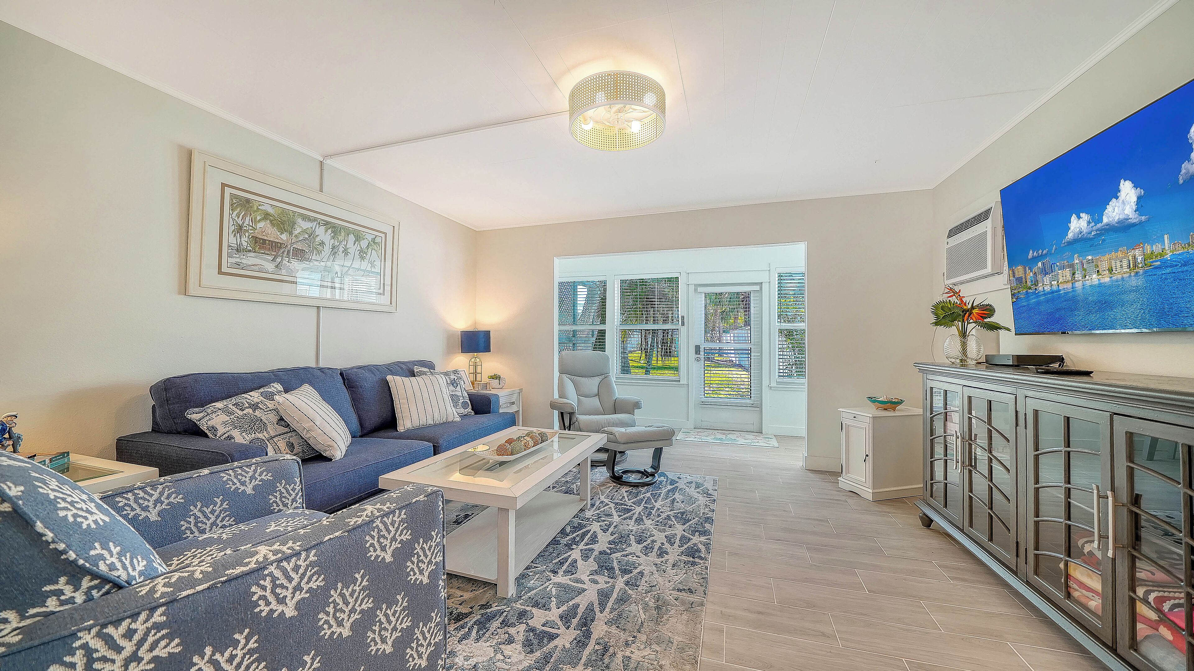 All-new, Walk To Beach & Village, Private And Cozy - Siesta Key, FL